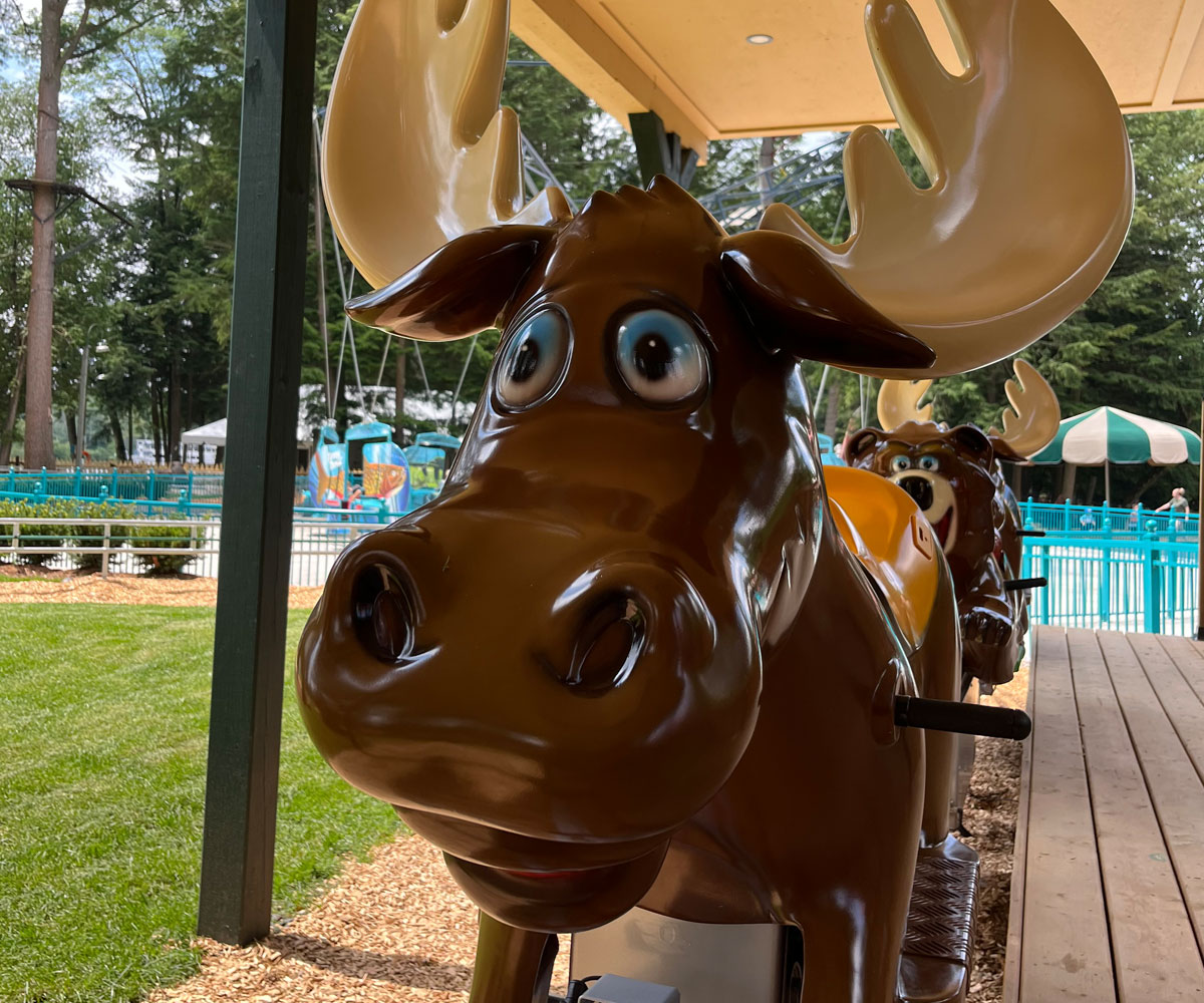 Moose on the Loose | Santa's Village